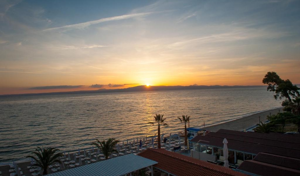 Hanioti GrandOtel Hanioti Halkidiki - Karpaten.ro
