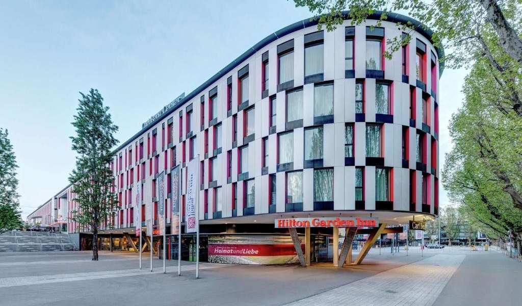 Hilton Garden Inn Stuttgart NeckarPark Stuttgart Germania - Karpaten Turism